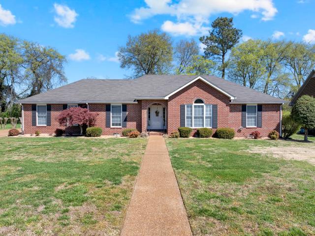227 Megan Cir, Shelbyville, TN 37160 | MLS #3159 | Compass