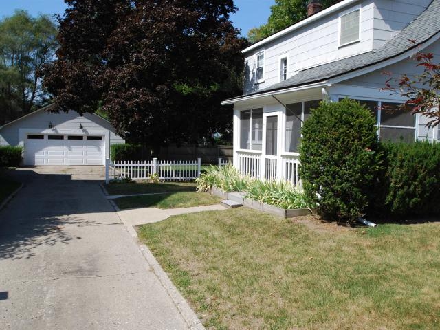227 N 1st Street