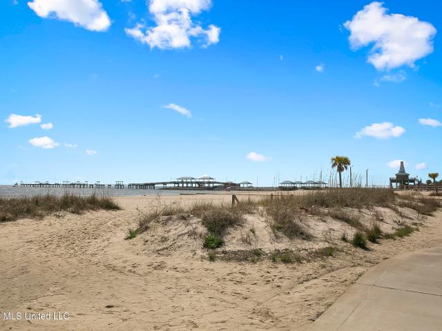227 N Beach Blvd, Waveland, MS 39576 | MLS #4141