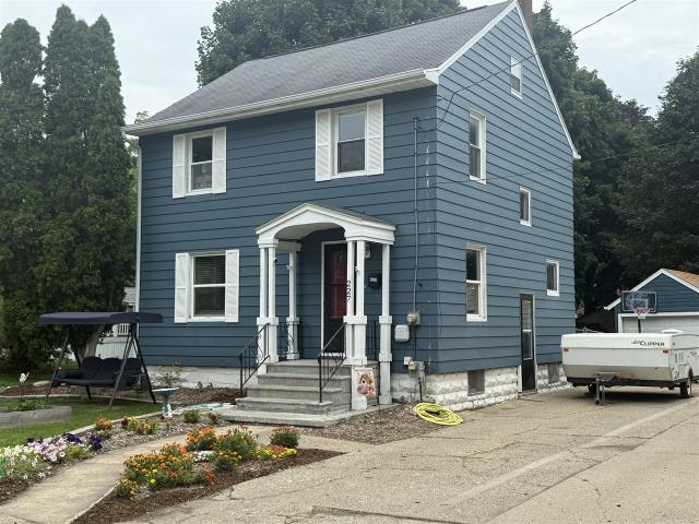 227 N Bowen Street