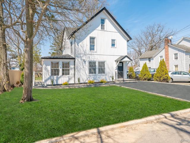 227 N Railroad Ave, Babylon, NY 11702 | MLS #986699 | Compass