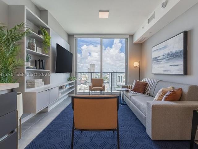 227 NE 2nd St Apt 3104, Miami, FL 33132