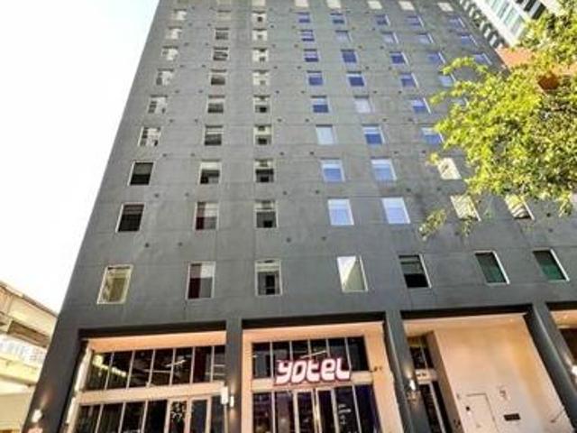 227 NE 2nd St #2209, Miami, FL 33132