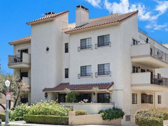 227 S Madison Ave Unit 304, Pasadena, CA 91101