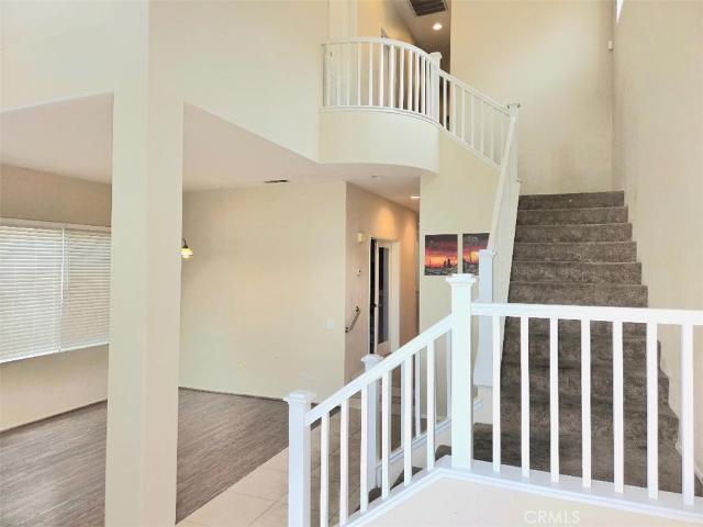 227 S Poplar