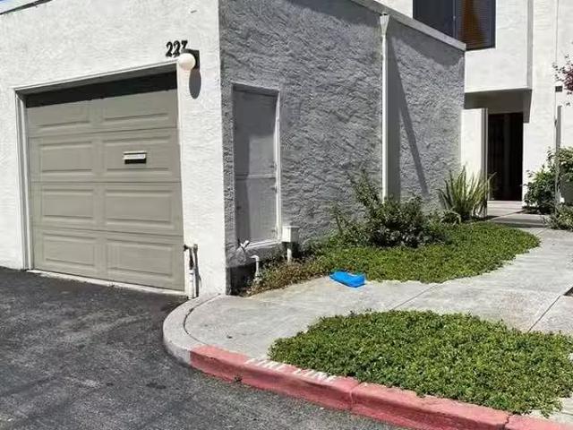 227 Sierra Vista 227 Sierra Vista Ave