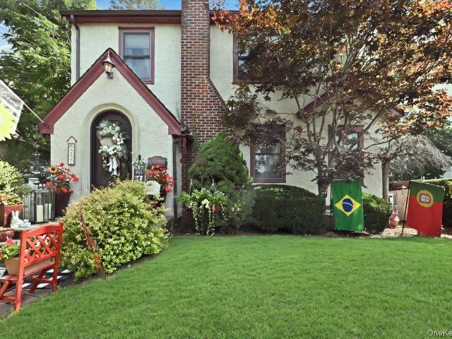 227 Sycamore Street