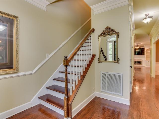227 Post Oak Lane