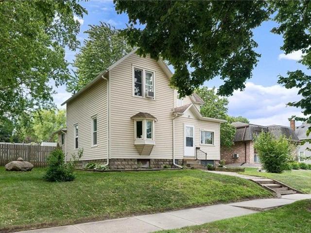 227 Phelps St, Owatonna, MN 55060