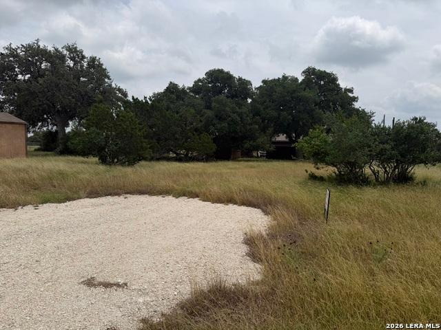 227 Private Road 1516