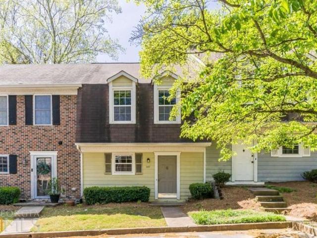 227 Quail Run, Roswell, GA 30076