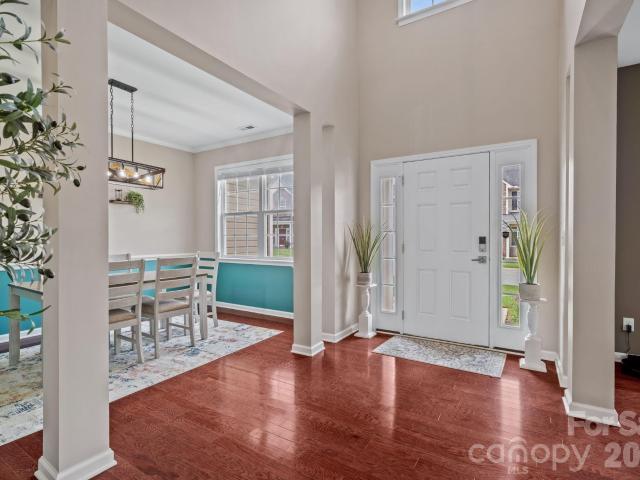 227 Roanoke Road
