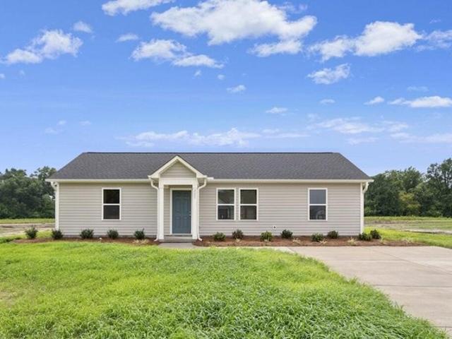 227 Rae St, Warsaw, NC 28398