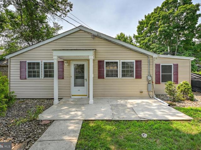 227 Randall Avenue