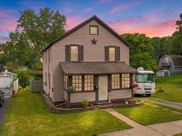 227 W 10th St, Elmira, NY 14903
