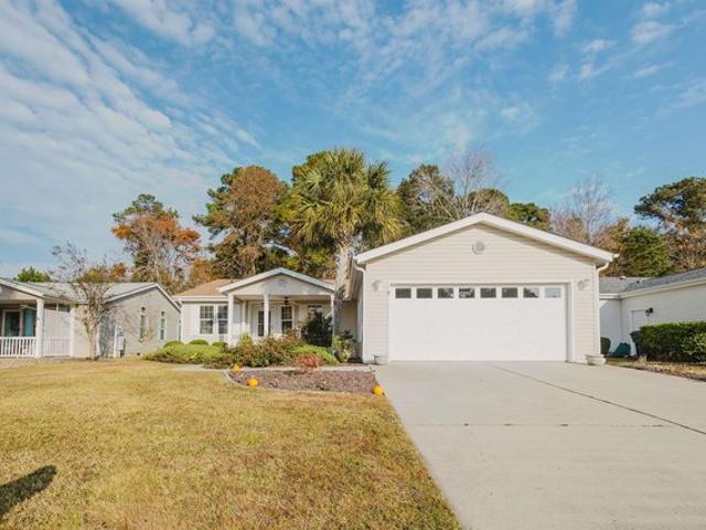 227 Walden Lake Rd, Conway, SC 29526