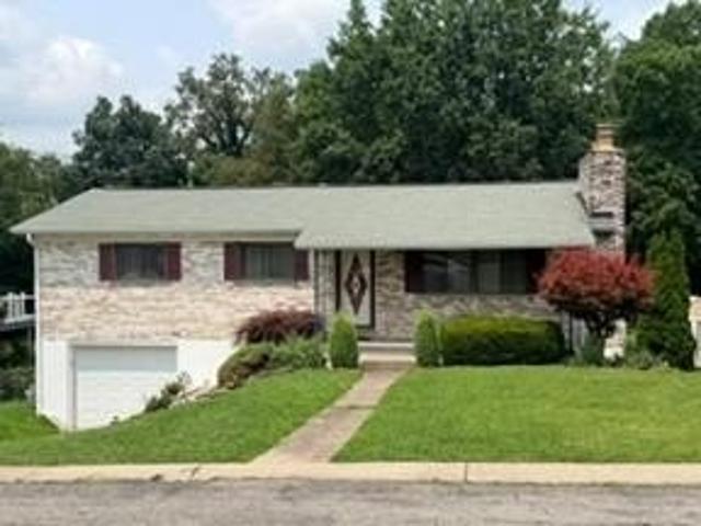 227 Tolley Dr, Beckley, WV 25801
