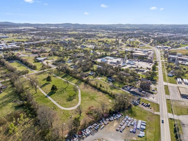 227 Trousdale Ferry Pike