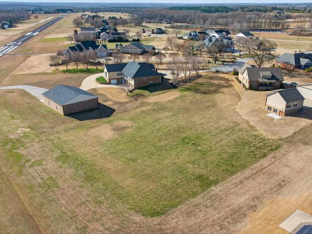 227 Vista Pointe Dr, Greer, SC 29651 | MLS #1580 | Compass