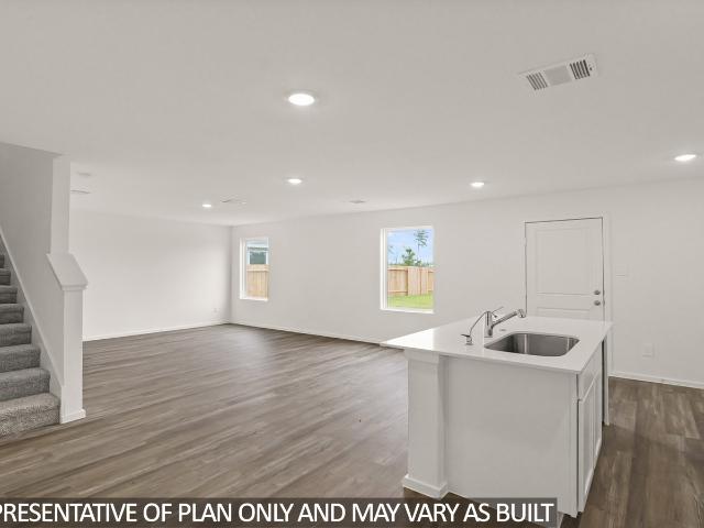 22843 Primrose Wind Lane