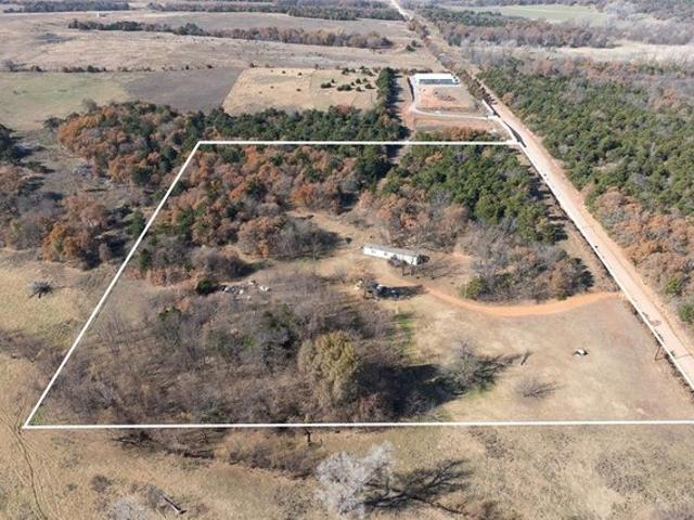 22847 SW 74th St, Hinton, OK 73047