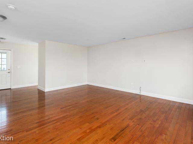 2284 Olive Lane