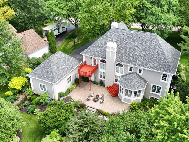 2284 Cairnwell Drive