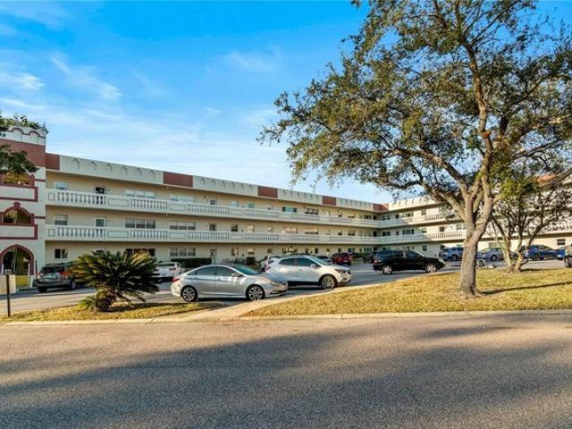 2284 Spanish Dr Apt 50, Clearwater, FL 33763