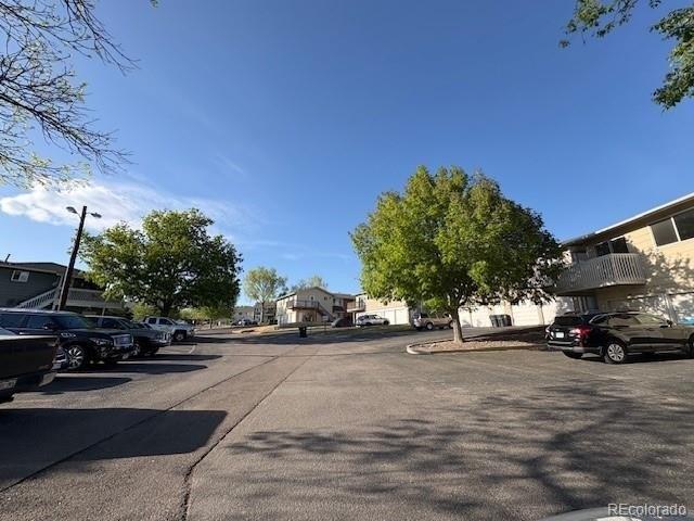 2285 Coronado Pkwy N Apt D, Denver, CO 80229