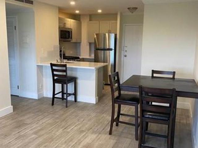 2285 Peachtree Rd NE #1403, Atlanta, GA 30309