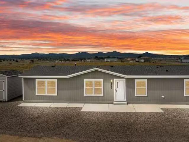 2285 W Chardonnay Wy, Paulden, AZ 86334 MLS 1064679