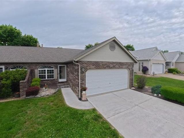 2285 Wellington Dr, Belleville, IL 62221