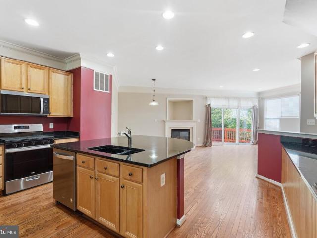 22862 Cartier Terrace