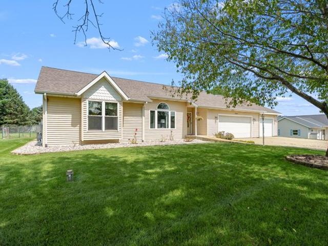 22864 Blackbird Ave, Mattawan, MI 49071