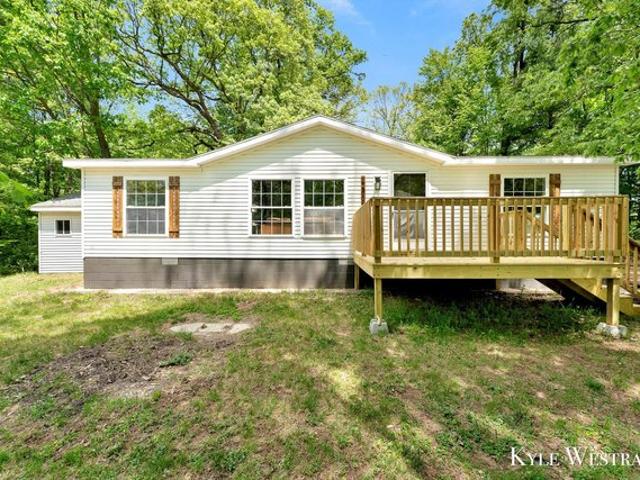 22866 W Kendaville Rd, Pierson, MI 49339