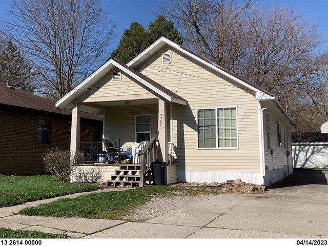 2287 N Carolina St, Saginaw, MI 48602