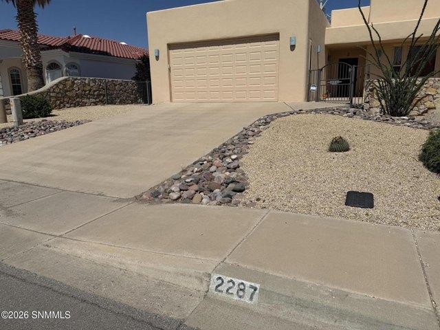 2287 Spirit Rock Dr, Las Cruces, NM 88011