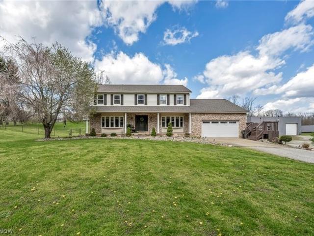2287 Trares Rd, Mogadore, OH 44260