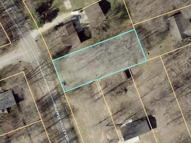 2288 Apple Valley Dr, Howard, OH 43028