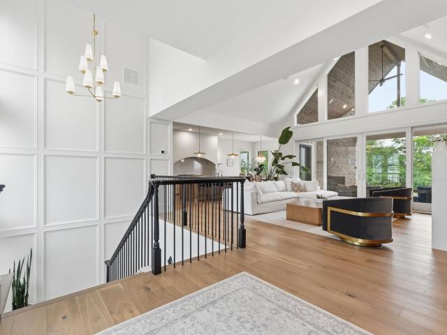 2288 Banyan Hill Court