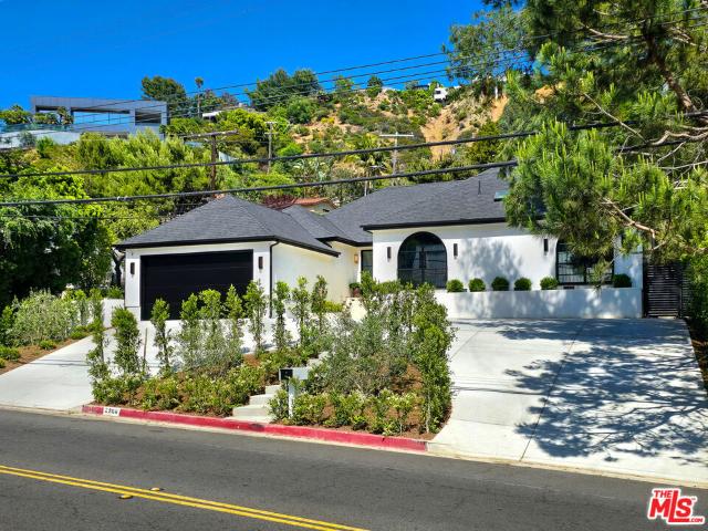 2288 Coldwater Canyon Drive