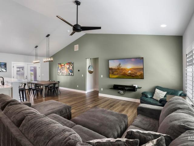 2288 Eaton Pl
