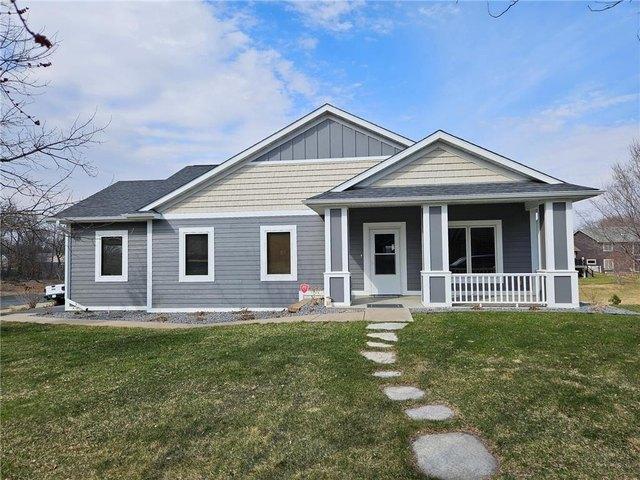 2288 Greenwood Valley Dr, River Falls, WI 54022