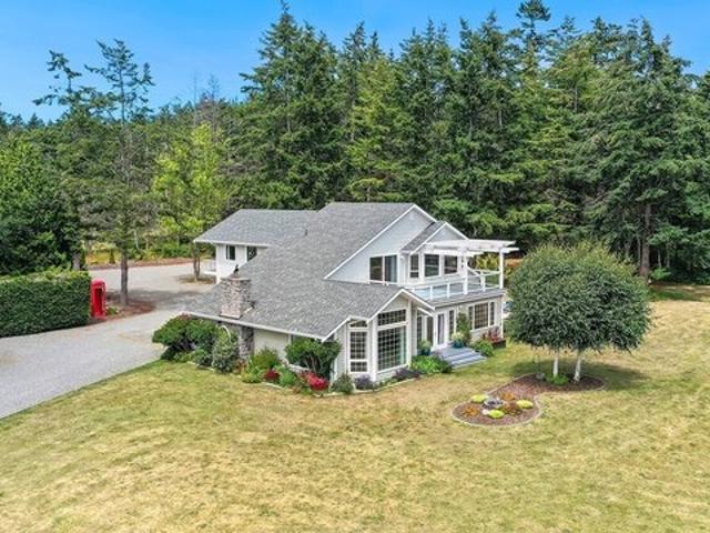 2288 Skycrest Dr, Coupeville, WA 98239
