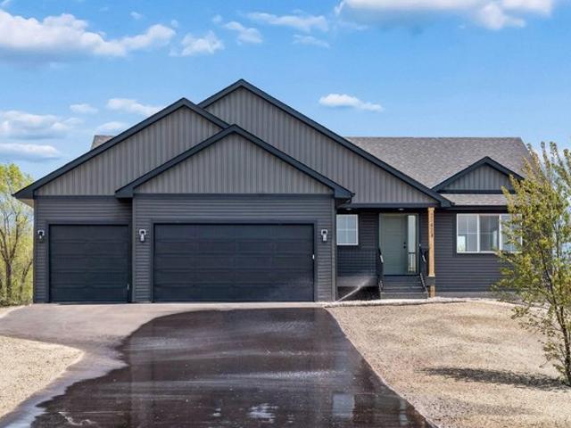 22890 Zion Pkwy NW, Oak Grove, MN 55005