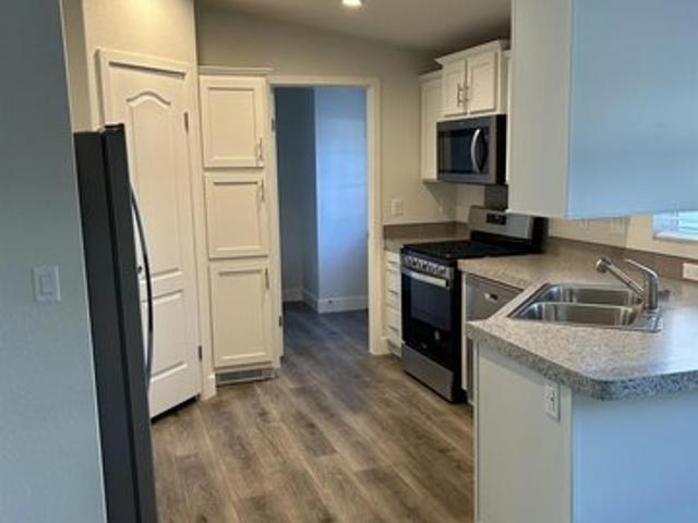 22899 Byron Rd Spc 69, Crestline, CA 92325