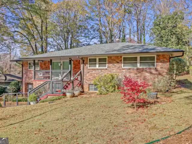 2289 Montrose Dr, East Point, GA 30344 MLS 10423320