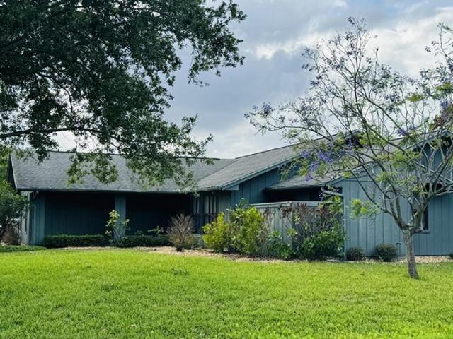2289 SE Genoa St, Port Saint Lucie, FL 34952