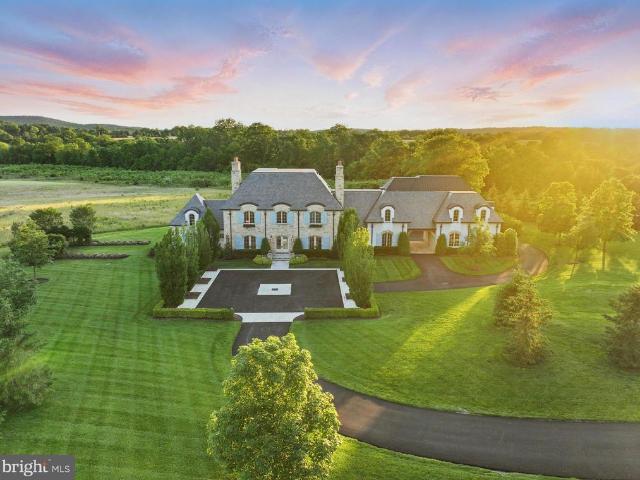 22805 Creighton Farms Drive