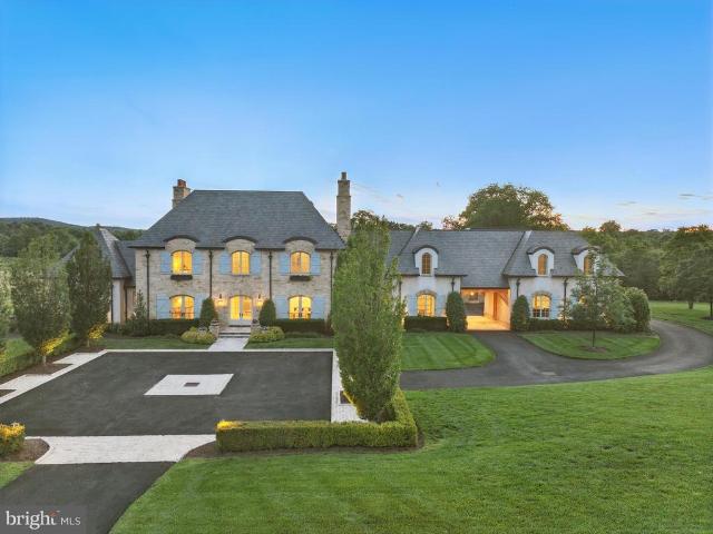 22805 Creighton Farms Drive